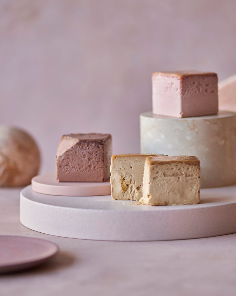 Mr. CHEESECAKE assorted 3-Cube Box Reve